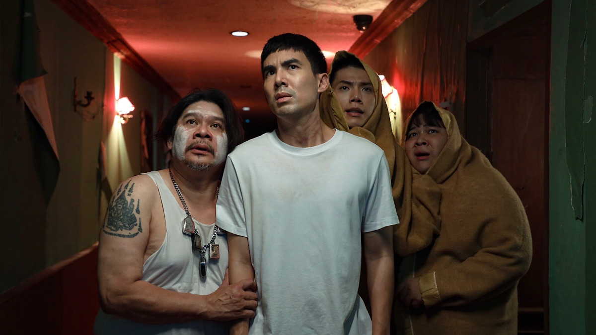 ‎404 Run Run (2024) directed by Pichaya Jarusboonpracha • Reviews, film ...