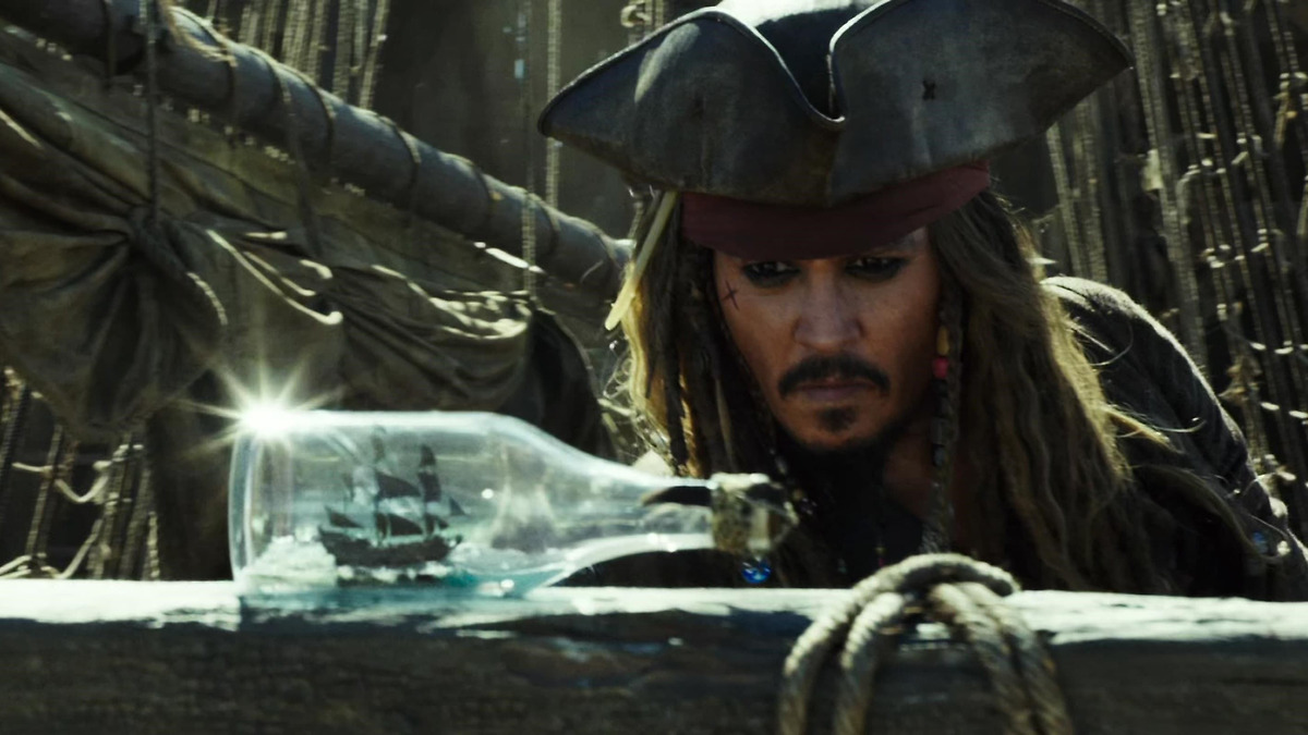 Pirates of the Caribbean: Dead Men Tell No Tales’ review by Spooky Lucy ...