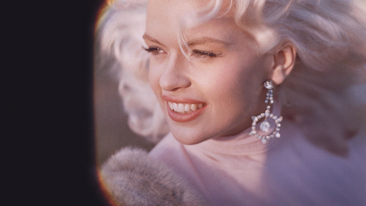 My Mom Jayne’ review by scorpiofire • Letterboxd