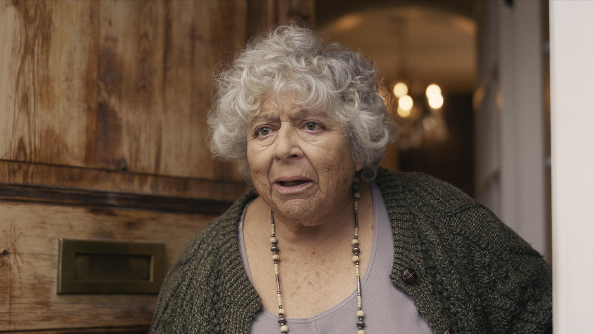 A Friend of Dorothy’ review by eloies • Letterboxd