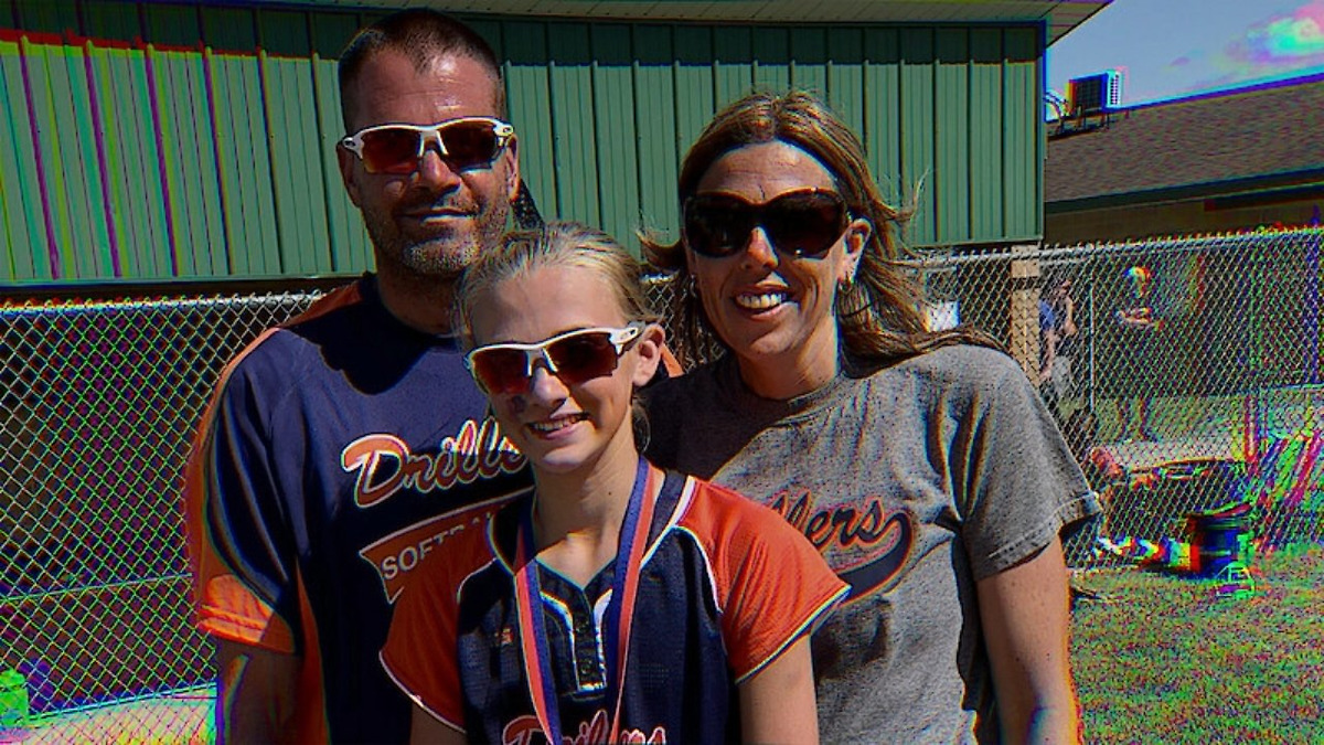 Unknown Number: The High School Catfish’ review by Des Saint • Letterboxd