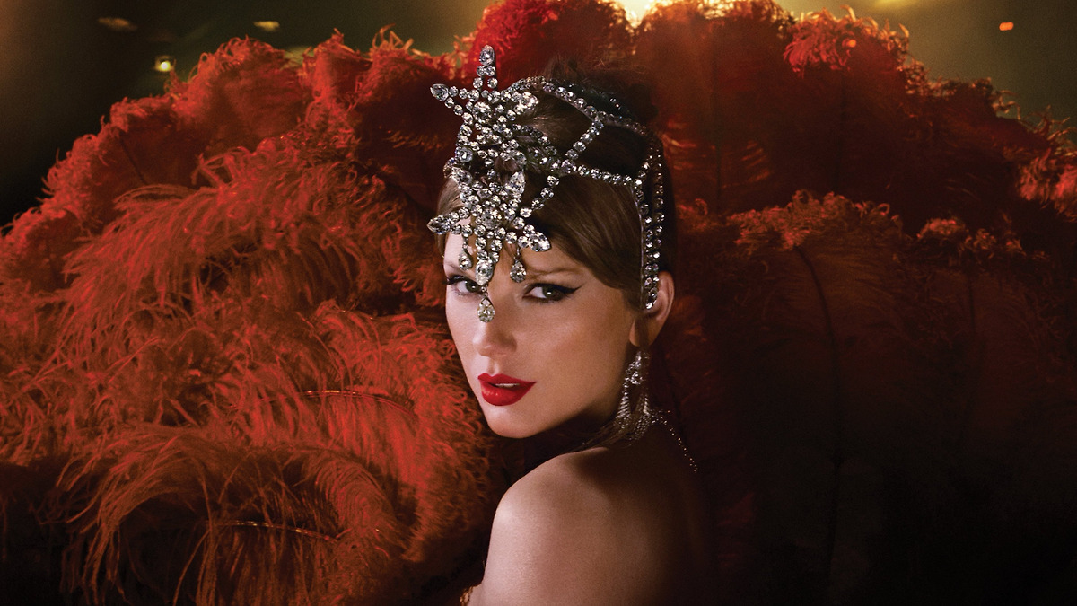 Taylor Swift | The Official Release Party of a Showgirl’ review by ...