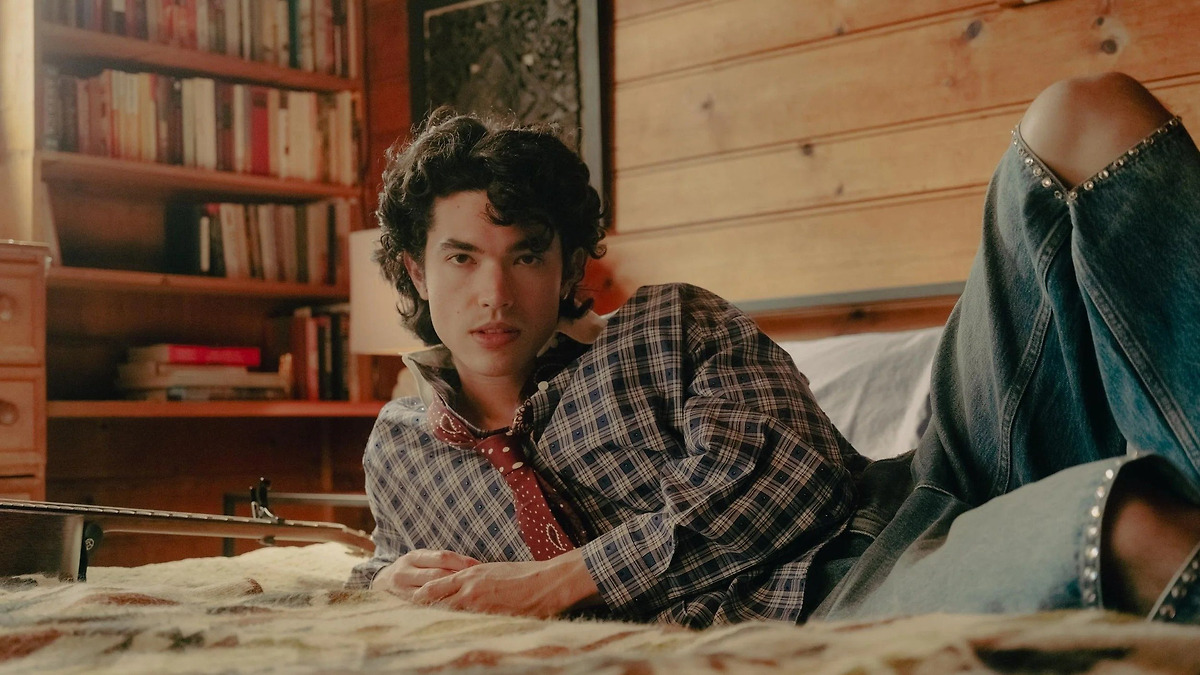 Conan Gray - Searching for 'Wishbone'’ review by lauren • Letterboxd