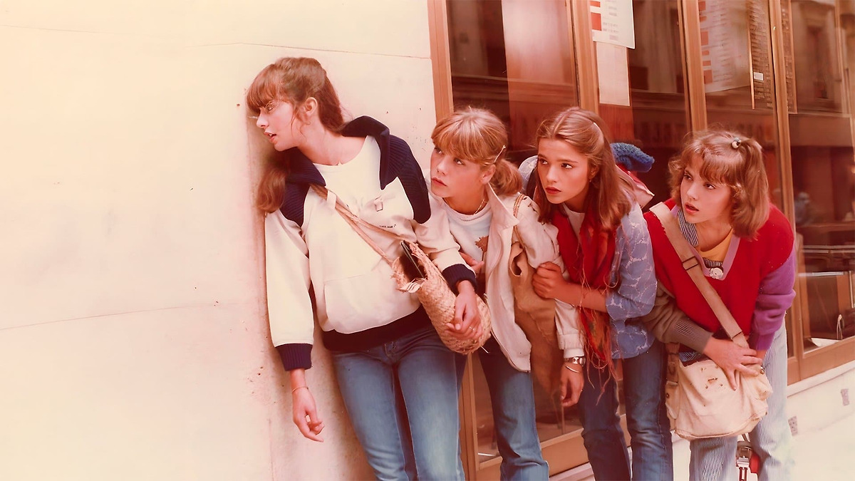 Girls’ review by Jeremy Richey • Letterboxd