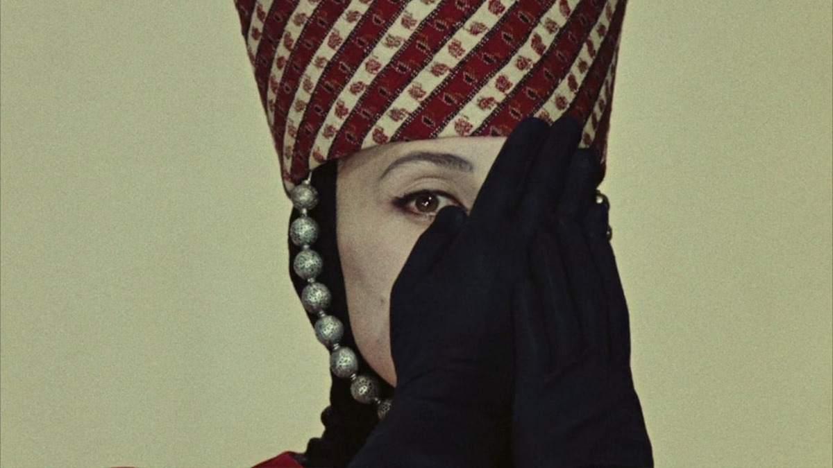 The Color of Pomegranates’ review by 111marley • Letterboxd
