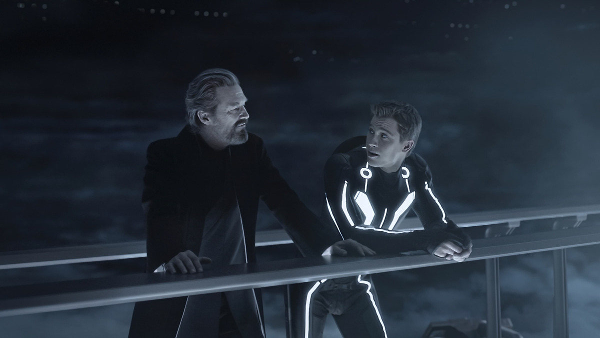 TRON: Legacy’ review by DanEnjoysMovies • Letterboxd