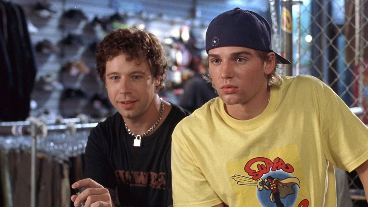 Grind’ review by 𝐥𝐨𝐮𝐢𝐬𝐞 • Letterboxd
