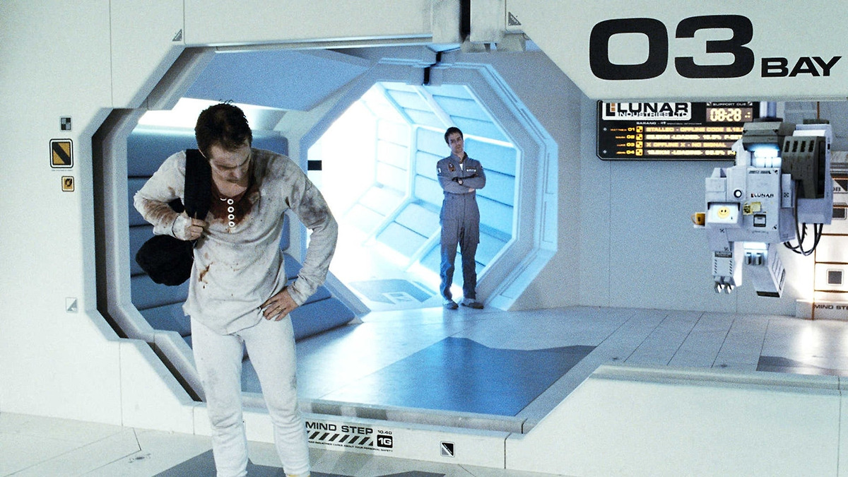 Moon’ review by mosquitodragon • Letterboxd