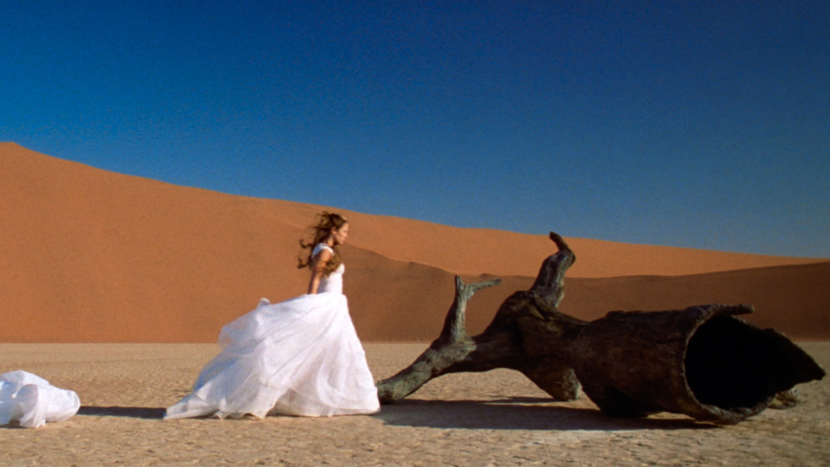 The Cell’ review by Cinema Society • Letterboxd