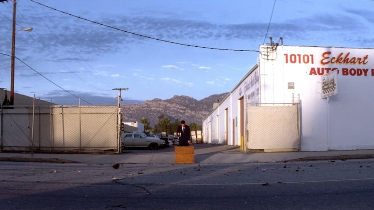 Punch-Drunk Love’ review by Selynchkcaeps Sebastian • Letterboxd