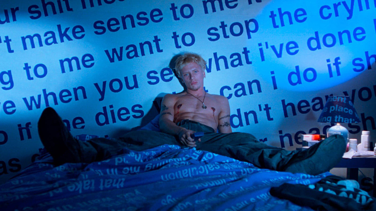 Nowhere’ review by negrete_alexander • Letterboxd