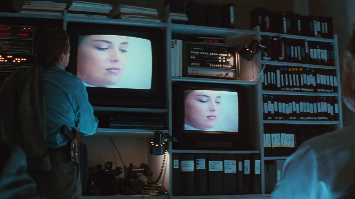 Basic Instinct’ review by ⋆.˚꒰ა♱໒꒱⋆.˚ • Letterboxd