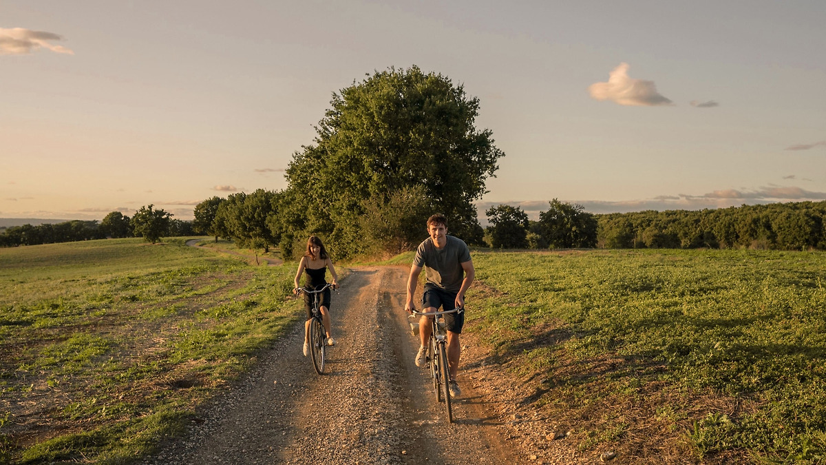 Normal People’ watched by luca • Letterboxd