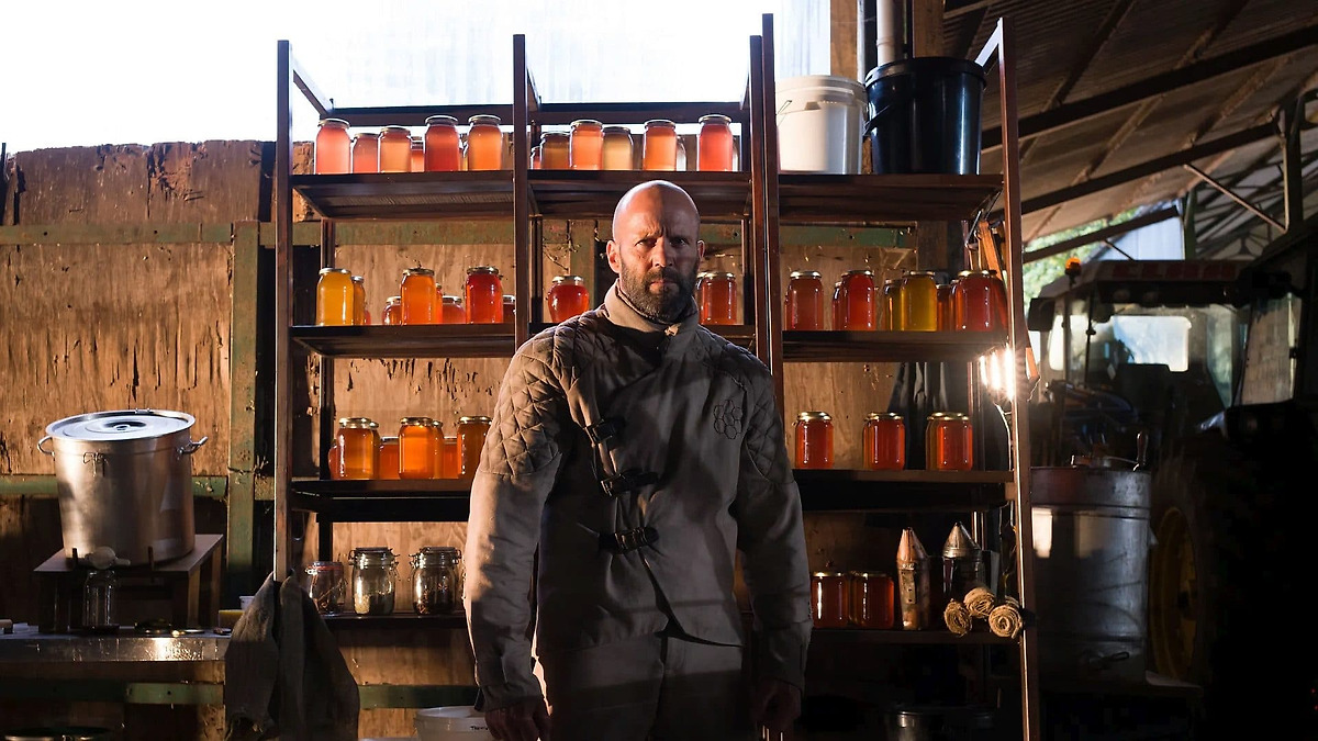 The Beekeeper’ review by Damon (大文) • Letterboxd