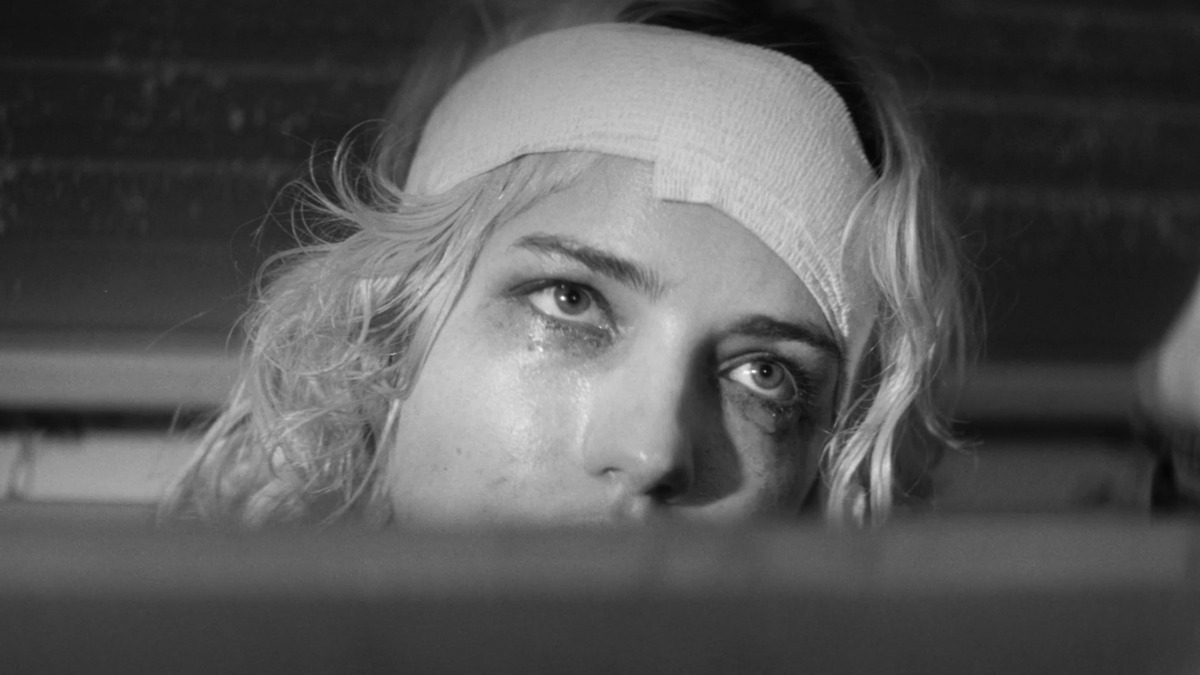 Strange Darling’ review by jo (taylor's version) • Letterboxd