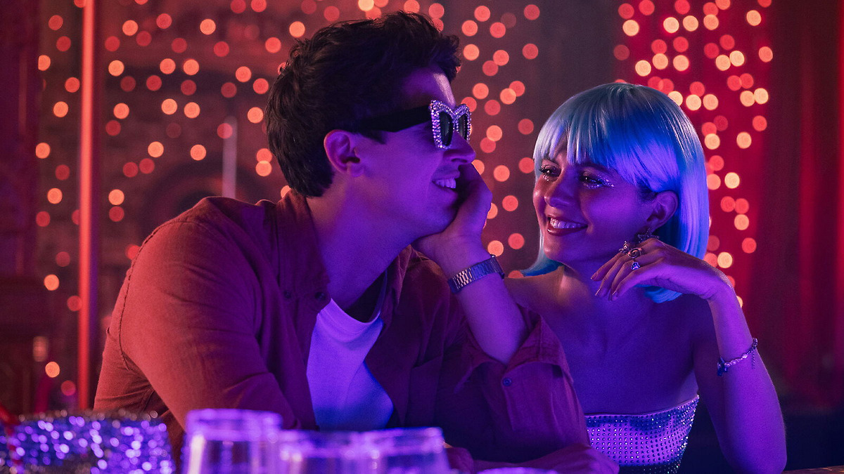 People We Meet on Vacation’ review by Mr Mustard • Letterboxd