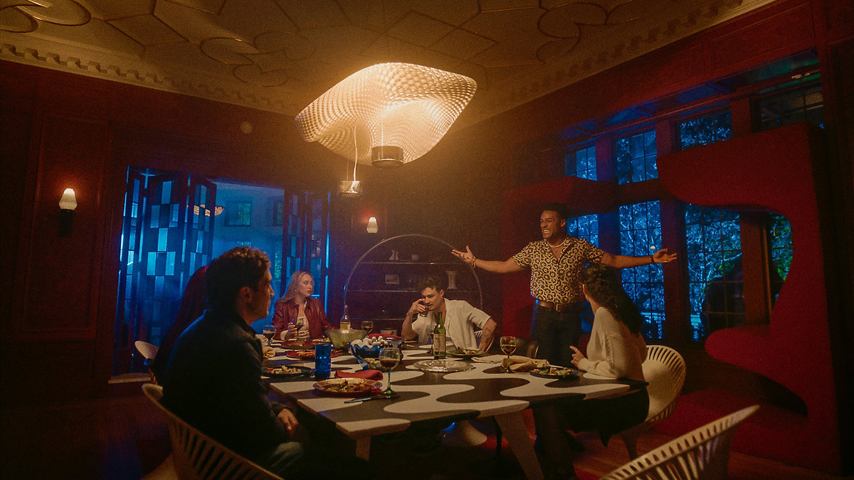 It's What's Inside’ review by Oli • Letterboxd