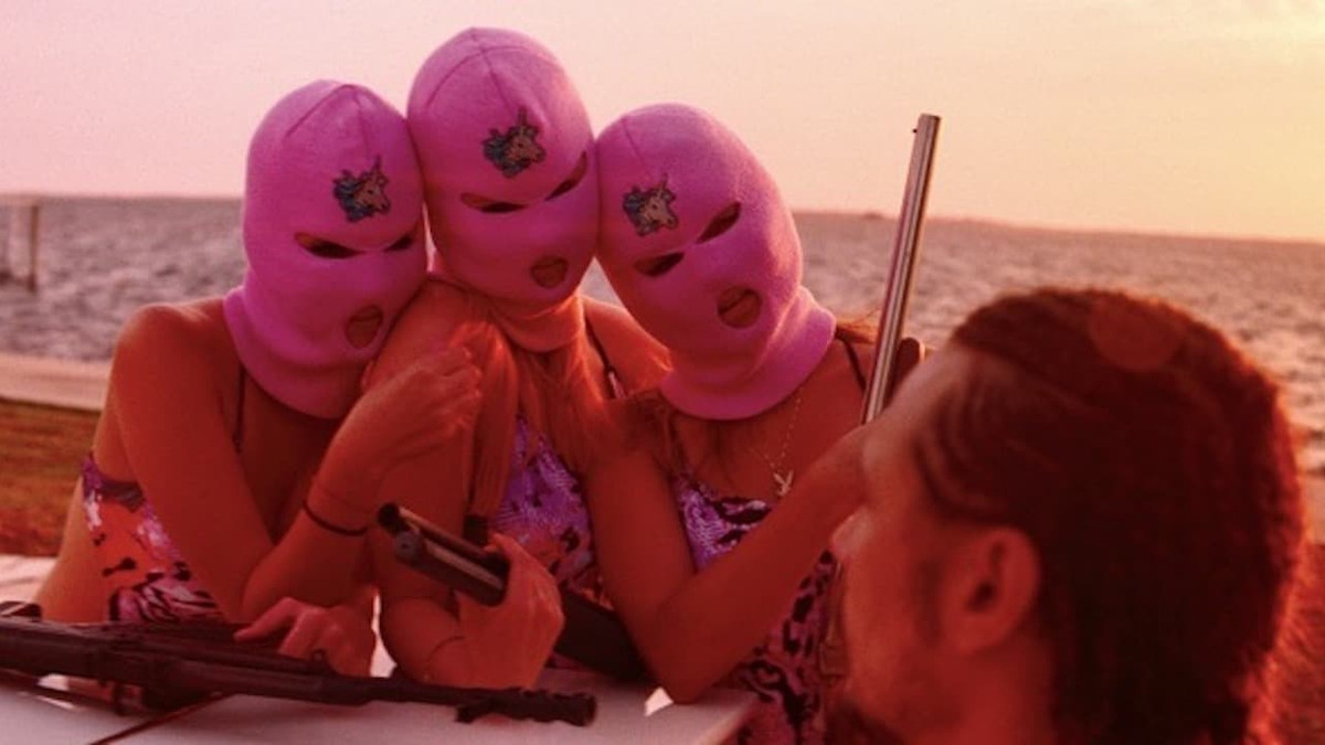 Spring Breakers’ review by 𝐬𝐡𝐚𝐧𝐢𝐚 𝜗ৎ • Letterboxd
