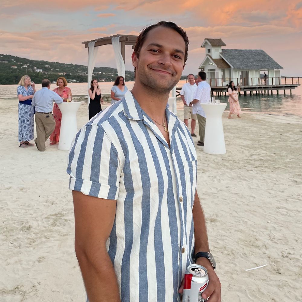 ‎Alex Farkas’s profile • Letterboxd