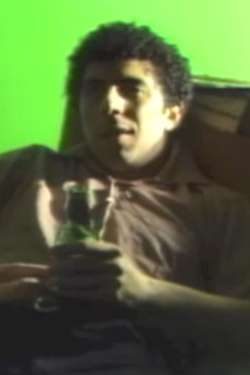 ‎Lowell Moves to New York directed by Jill Kroesen • Film + cast ...