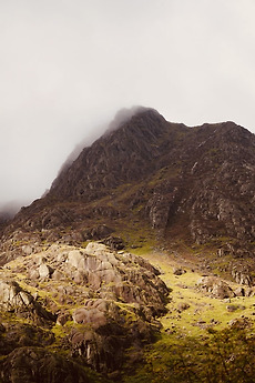 ‎Trodden Paths, Making Paths (2023) directed by Owain Funnell • Reviews ...
