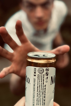 ‎C’ est la Chel directed by Andrey Olhovich • Film + cast • Letterboxd