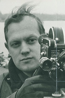 ‎Trakom (1964) directed by Jan Troell • Reviews, film + cast • Letterboxd