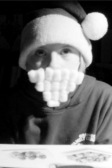 ‎A Christmas Caper (2024) directed by Nathan Rivers • Film + cast ...