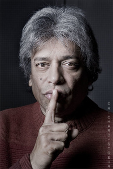 ‎Trilok Gurtu Trio at Nord Sea Jazz Festival (2004) • Film + cast ...