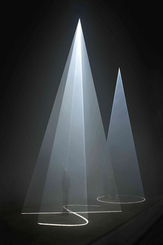 ‎Line Describing a Cone 2.0 (2011) directed by Anthony McCall • Film ...