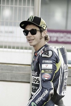 ‎Valentino Rossi – Siete años de ensueño (2004) • Film + cast • Letterboxd