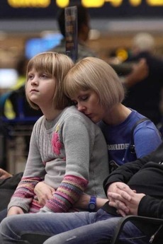 ‎Ett äktenskapligt haveri (2018) directed by Jerzy Sladkowski • Film ...