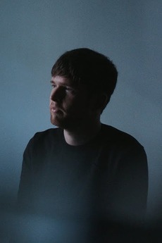 ‎Assume Form: A Short Film (2019) directed by Babak Khoshnoud • Reviews ...