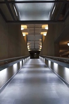 ‎Sticky Drama (Four Tet Extended Version) (2016) directed by Ramone ...