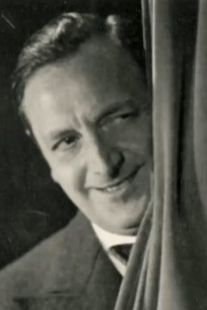 ‎Der ewige Dienstmann - Hans Moser im Porträt (2010) directed by ...