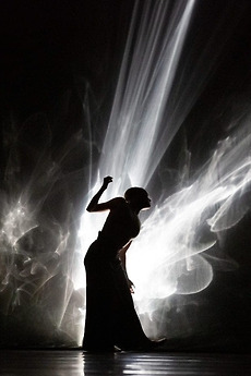 ‎Crystal Pite: Angels' Atlas (2022) directed by Chelsea McMullan ...