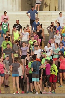 ‎Showing Up (2016) directed by Ryan Scura, Dylan Ladds • Film + cast ...