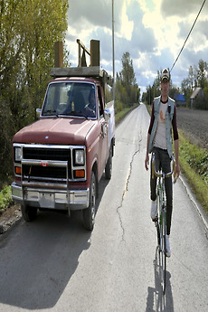 ‎FOLLOW THE FOX directed by Simon Laganiere • Film + cast • Letterboxd