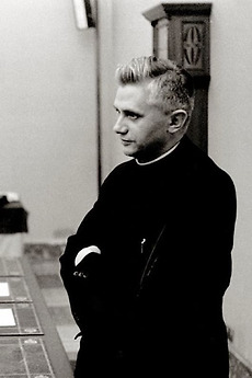 ‎Der Unbequeme - Joseph Ratzinger, der Glaube und die Welt von heute ...