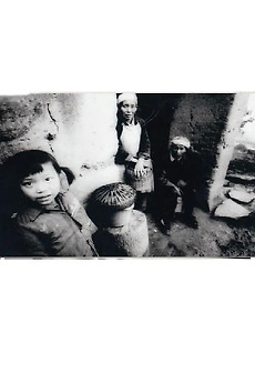 ‎Lotus Ferry (2006) directed by Hongbo Zhou • Film + cast • Letterboxd