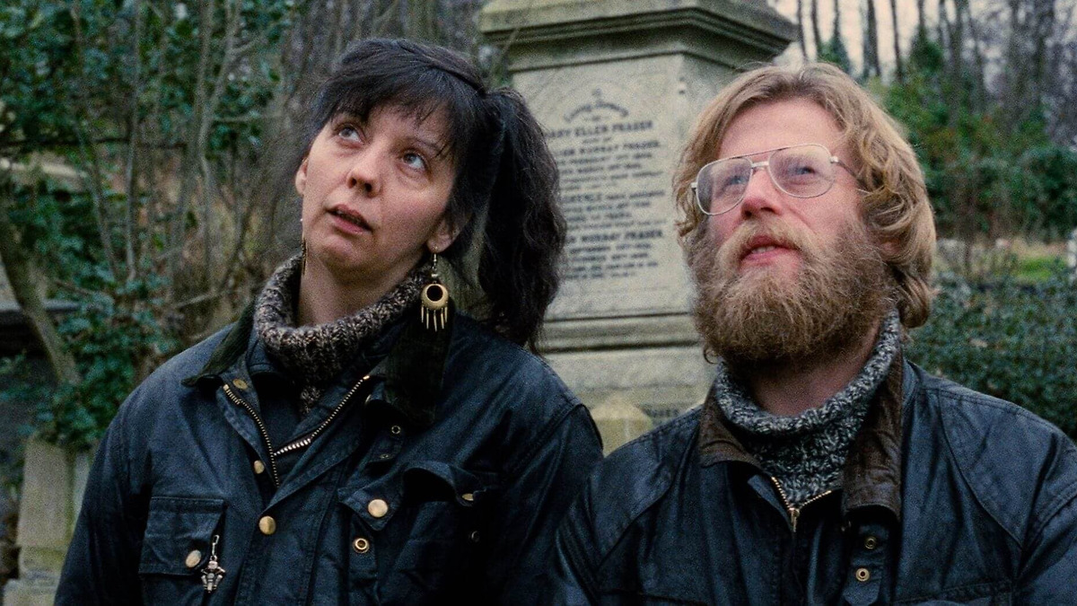 ‎High Hopes (1988) directed by Mike Leigh • Reviews, film + cast ...