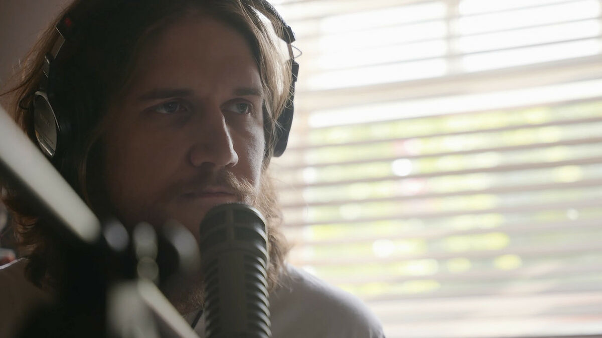 ‎The Inside Outtakes - Bo Burnham (2022) directed by Bo Burnham ...