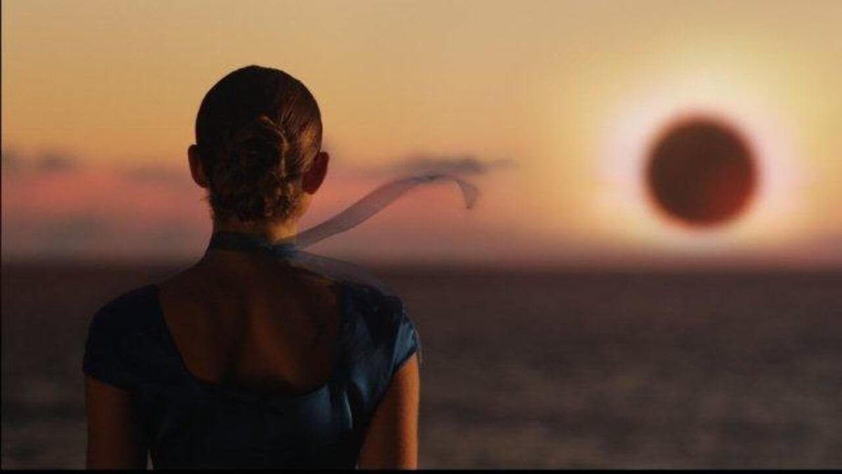 ‎Vanishing Waves (2012) directed by Kristina Buožytė • Reviews, film + cast • Letterboxd