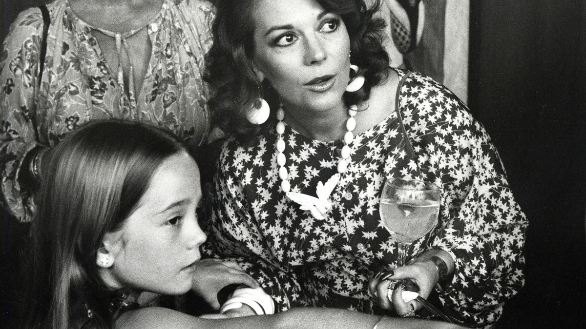 ‎Natalie Wood: What Remains Behind (2020) directed by Laurent Bouzereau ...