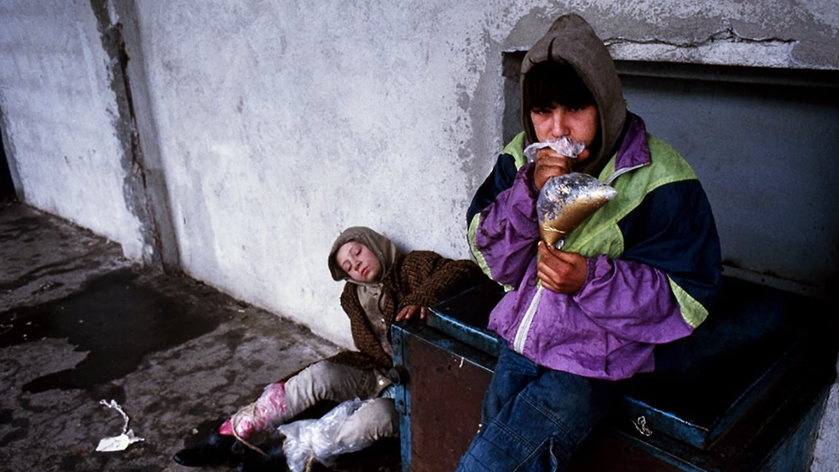 ‎Children Underground (2001) directed by Edet Belzberg • Reviews, film ...
