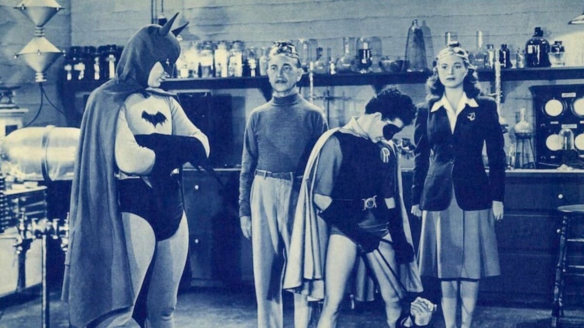 ‎Batman (1943) directed by Lambert Hillyer • Reviews, film + cast ...