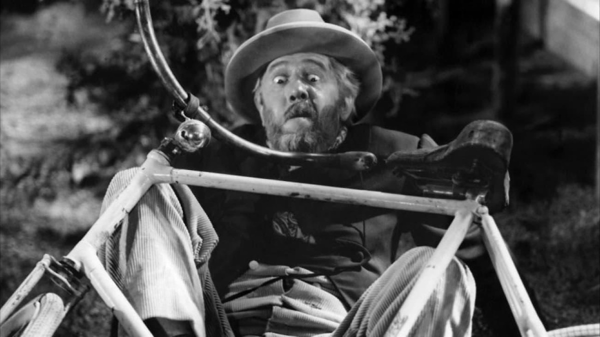 Bizarre, Bizarre’ review by Sertan Tınaz • Letterboxd