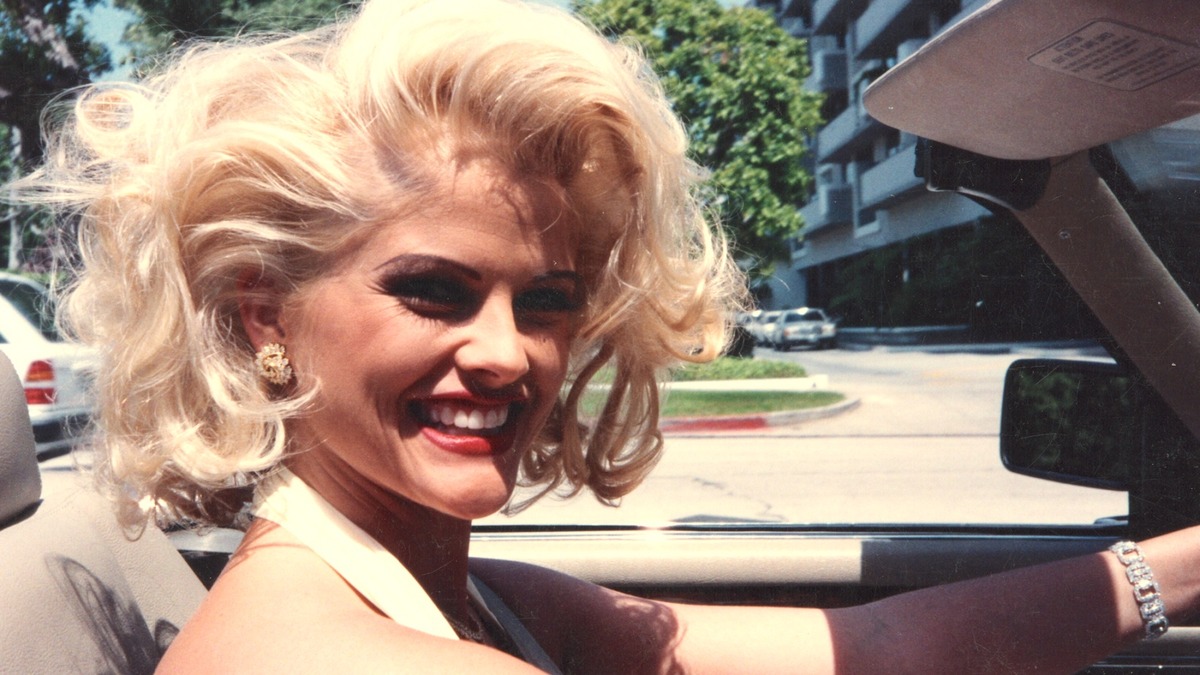 ‎Anna Nicole Smith: You Don't Know Me (2023) directed by Ursula ...