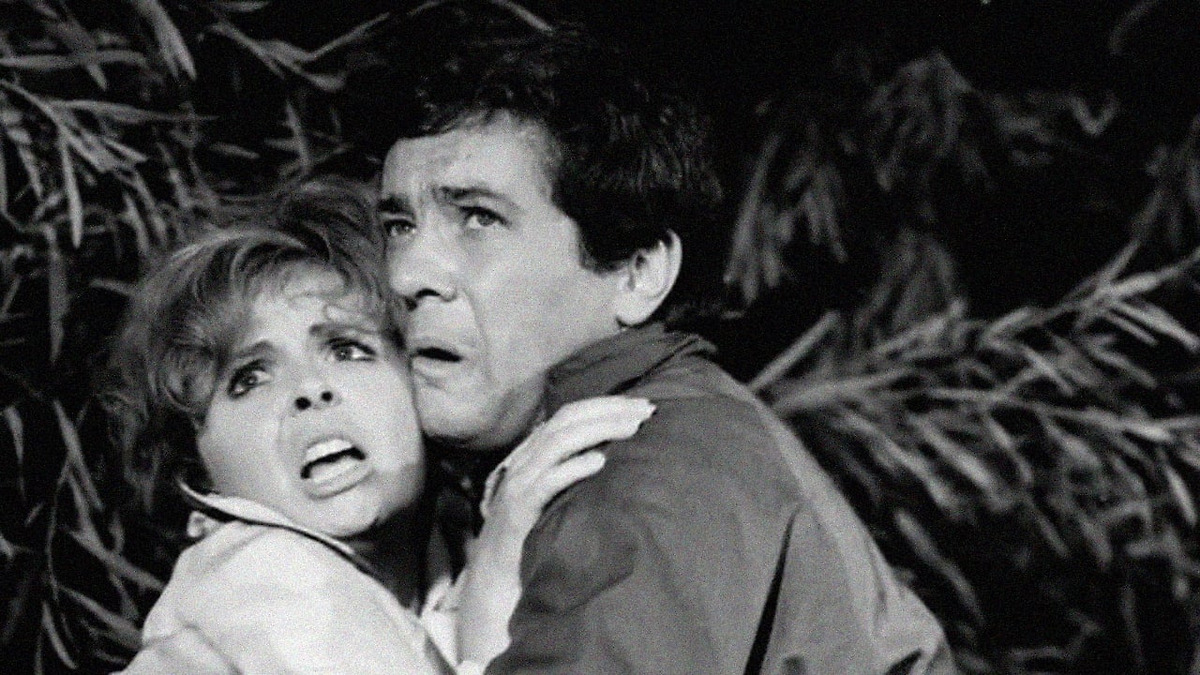 ‎The Bubble (1966) directed by Arch Oboler • Reviews, film + cast ...