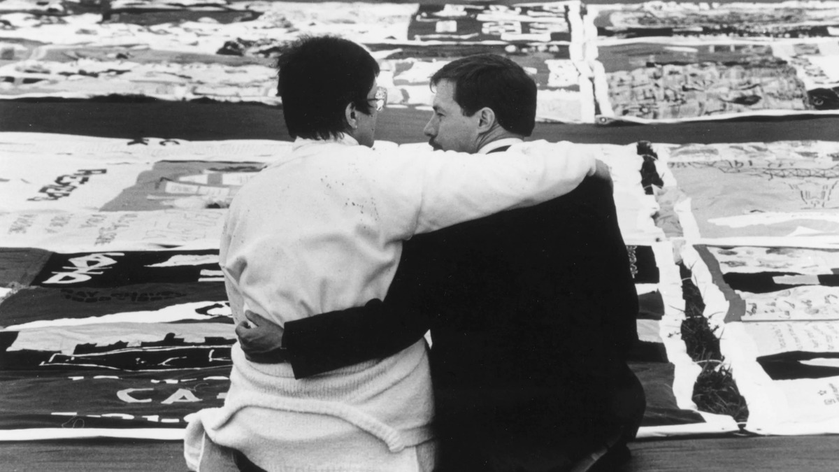 ‎Common Threads: Stories from the Quilt (1989) directed by Rob Epstein ...